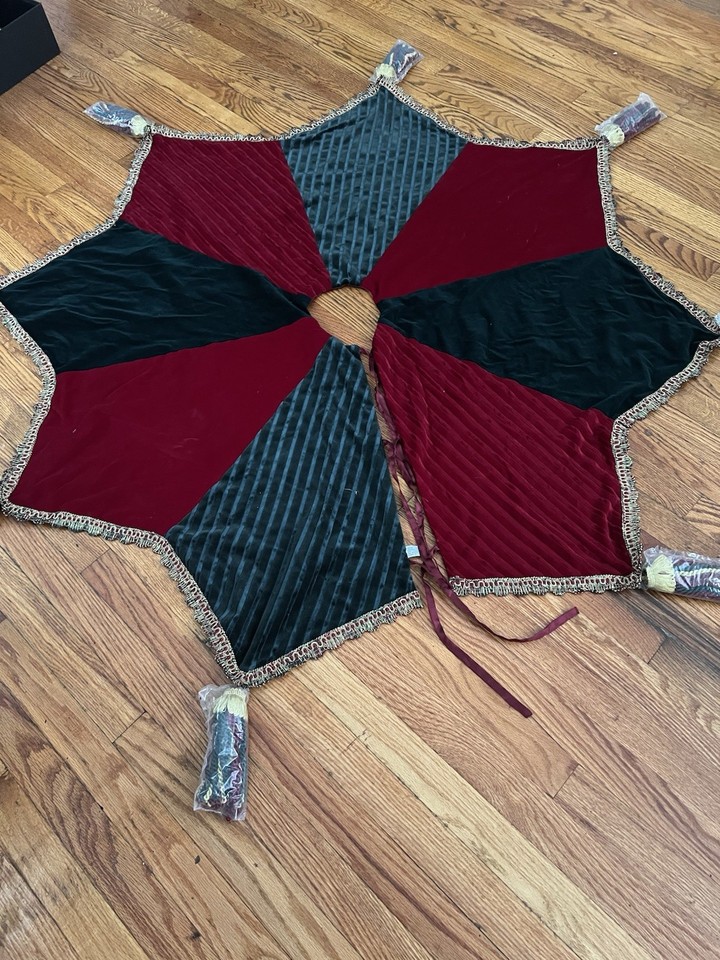 Christopher Radko , Christmas Tree Skirt Green / Red . Never Used | eBay