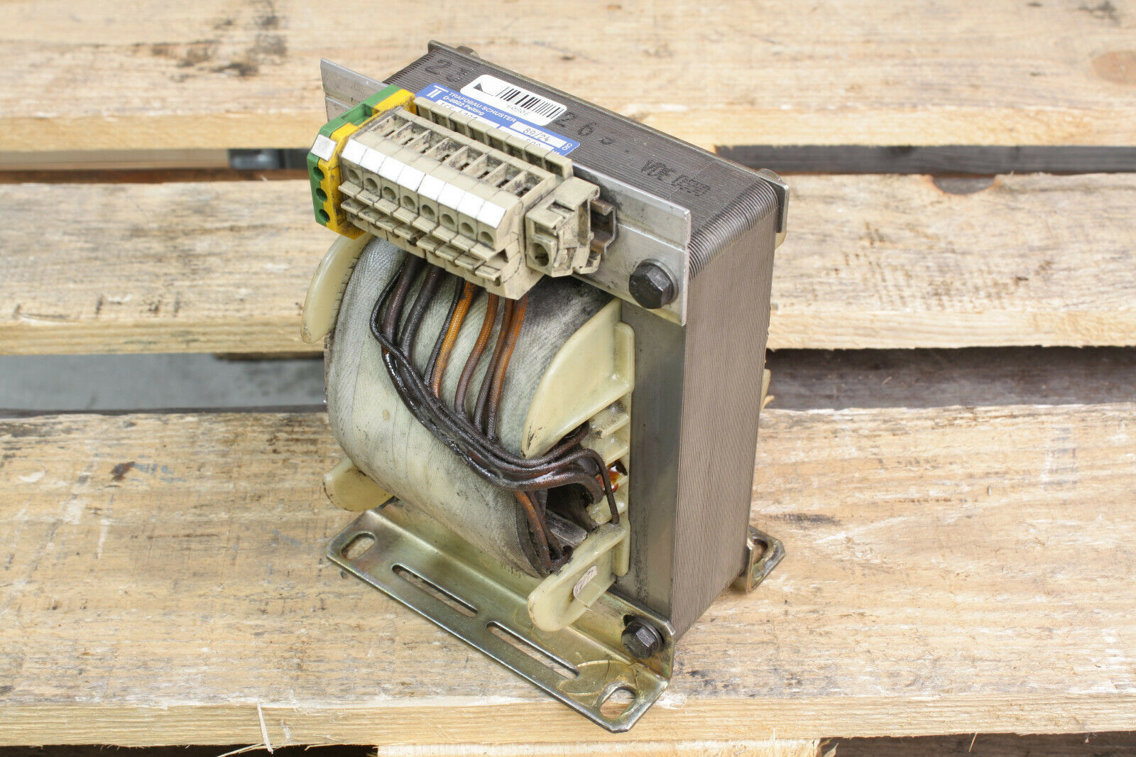 Schuster TEK-4191 Trafo pri.380V ±5% 1,35A sek.110/220V 4,5/2,25A 500VA ...