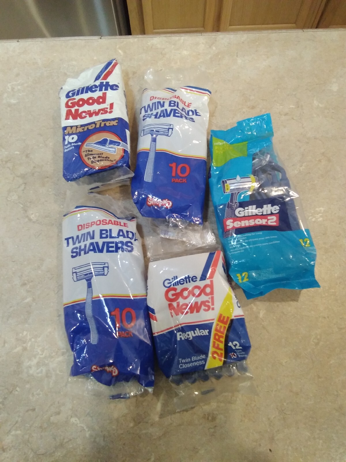 5 Packs of New Gillette Good News, Sensor 2, Regular Disposable Razors ...