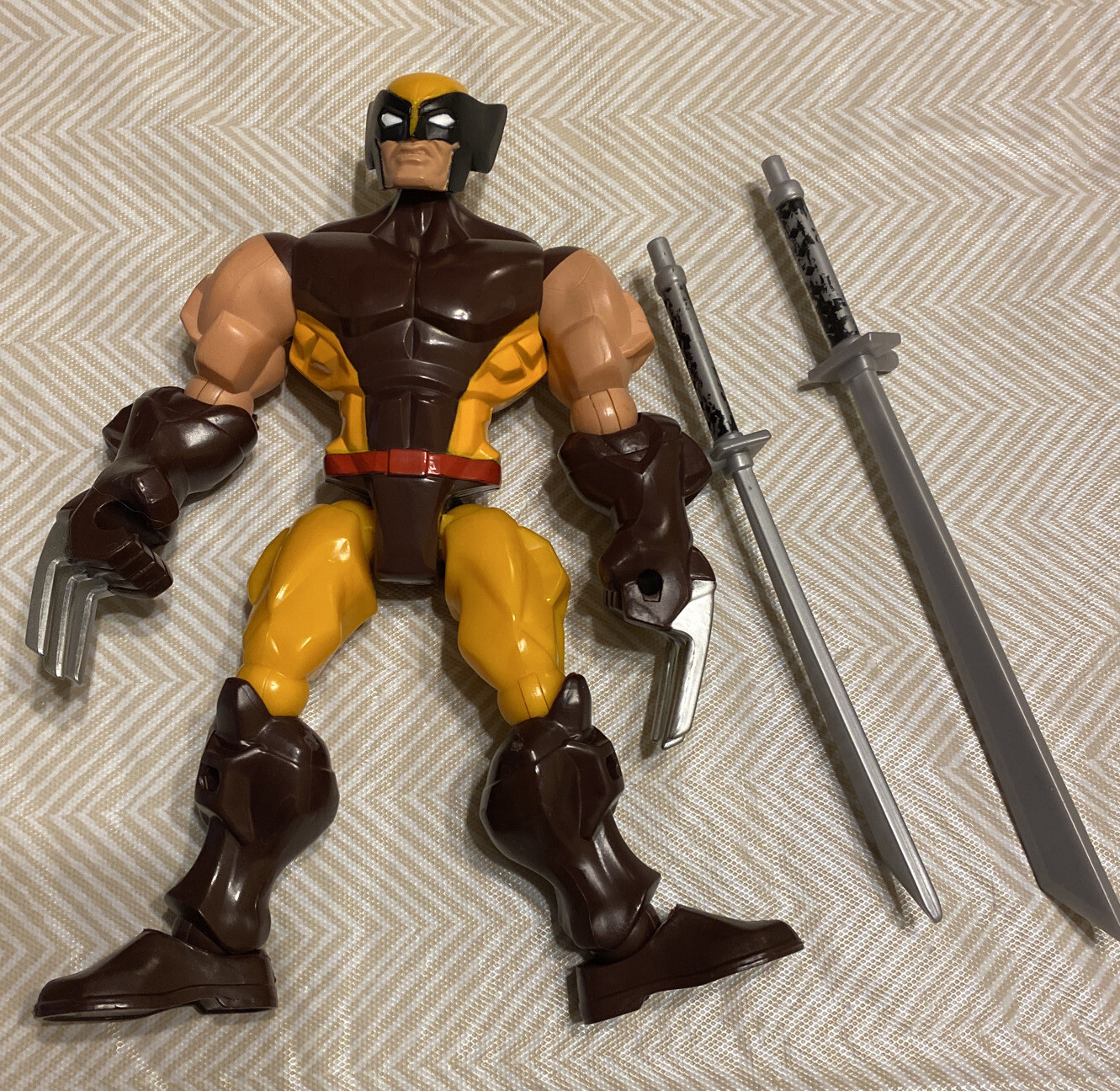 Marvel Super Hero Mashers / WOLVERINE Action Figure HASBRO | eBay