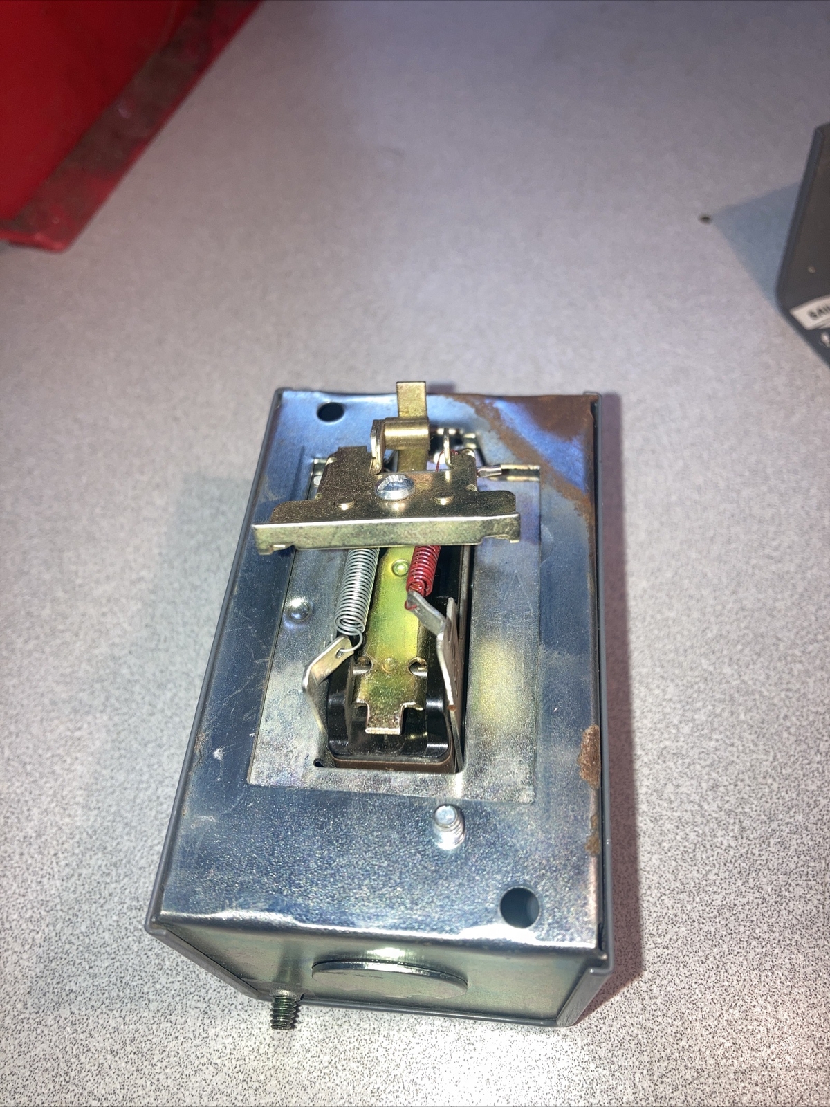 Honeywell S688A1007 Air Flow Switch | eBay