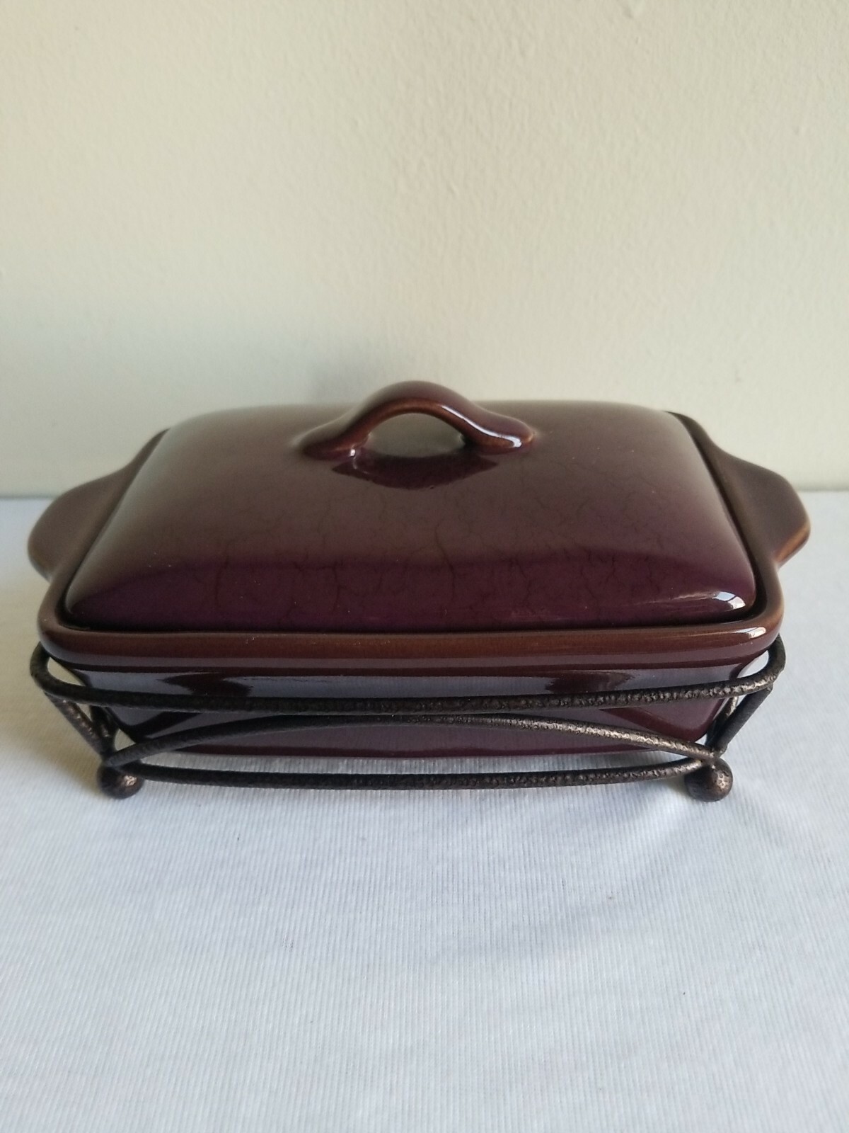 Tastefully Simple Dip Crock Bowl/ Lid Metal Stand Purple Buffet Serving ...