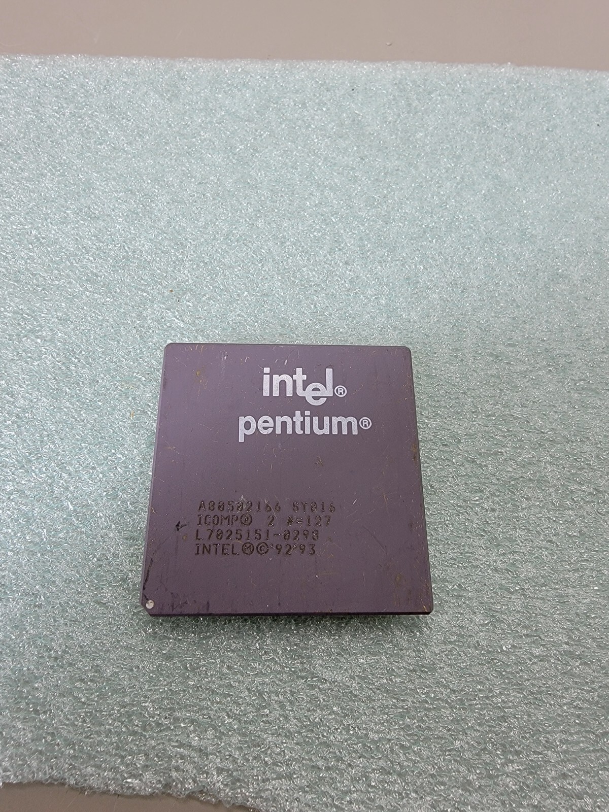 Intel Pentium Socket 7 CPU SY016 A80502166 166MHz Ceramic Vintage ...