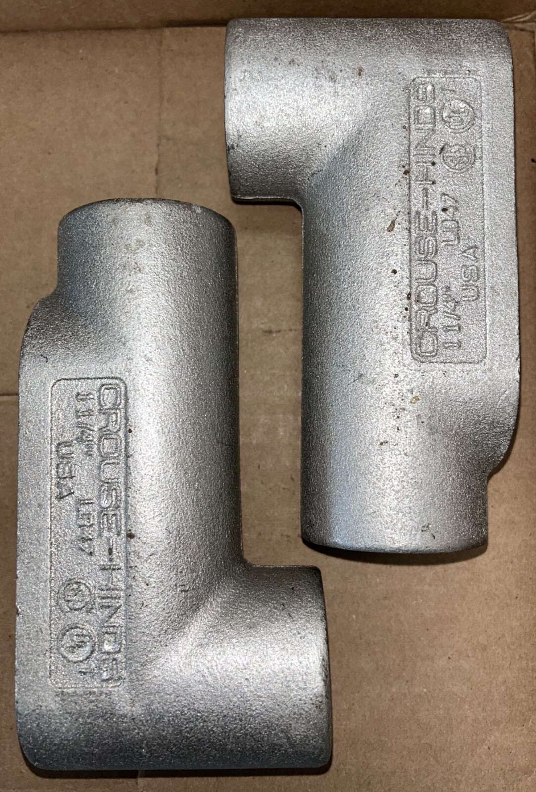 Eaton Crouse Hinds LB47 - LB Shape 1-1/4" Condulet Conduit Outlet Body ...