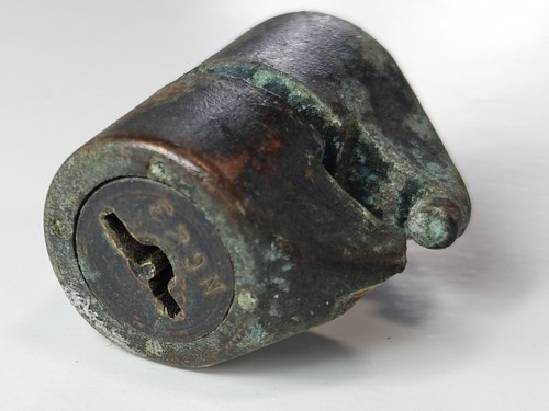 Vintage Chicago NC23 Barrel Lock Vending Machine Gumball Northwestern ...