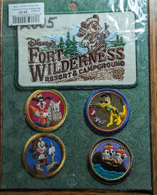 2005 Disney Fort Wilderness Patch Collection IronOn ft.Goofy, Pluto,Chip n Dale! | eBay
