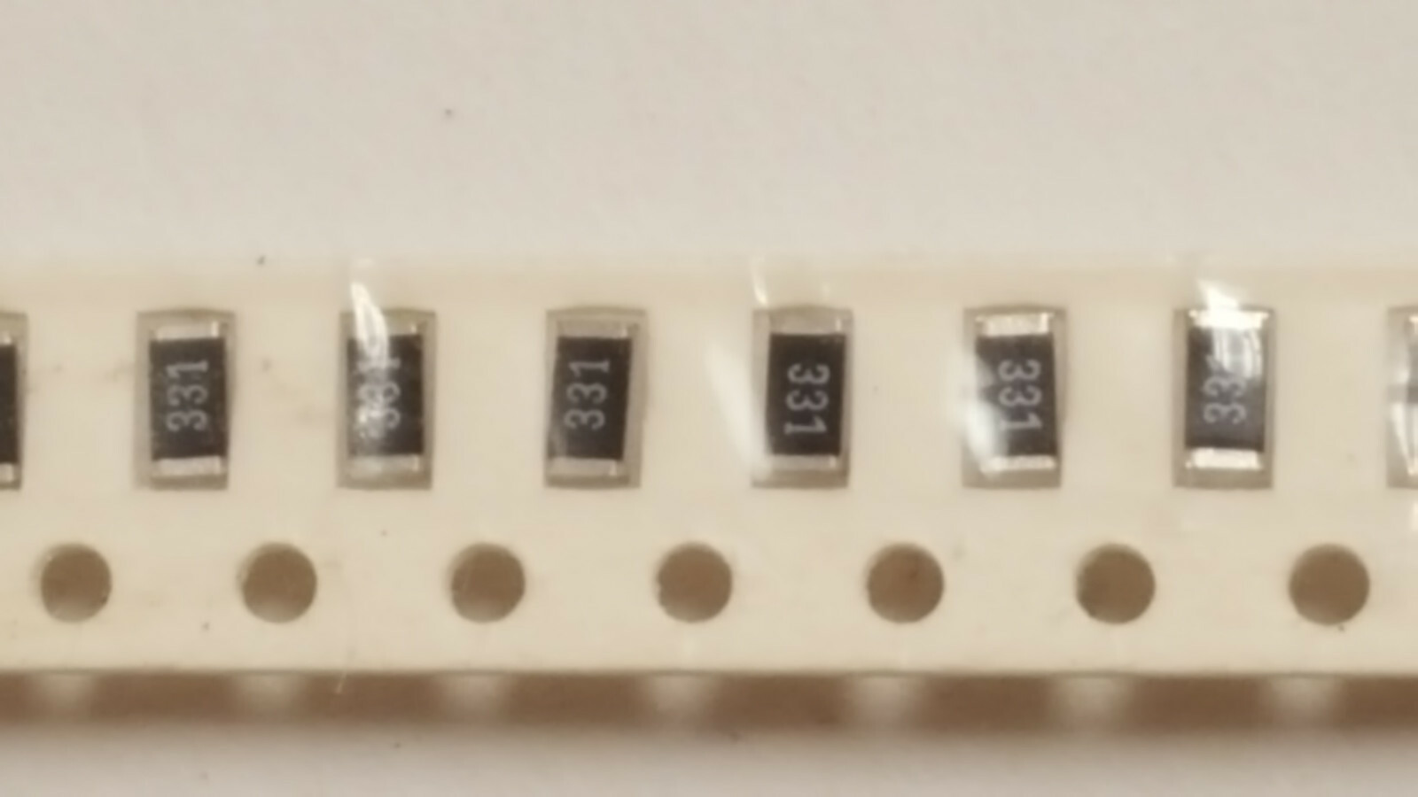 Lot of 1650 VISHAY Part # CRCW1206330RJ RESISTOR SMD 330 OHM 5% 1/4W ...