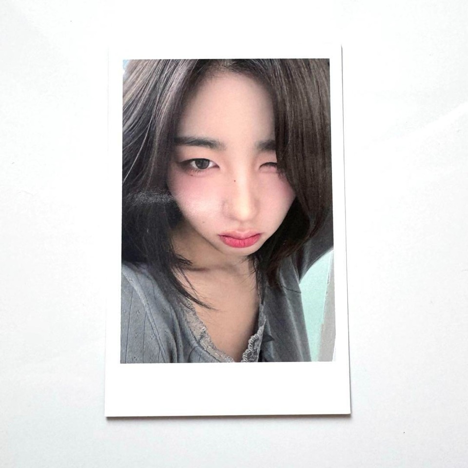 tripleS SoHyun Jumpup Mini Photocard PC Photo card Kpop Mint condition ...