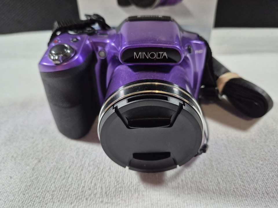 Minolta MN35Z 20MP Full HD Digital Camera with 35x Optical Zoom ...