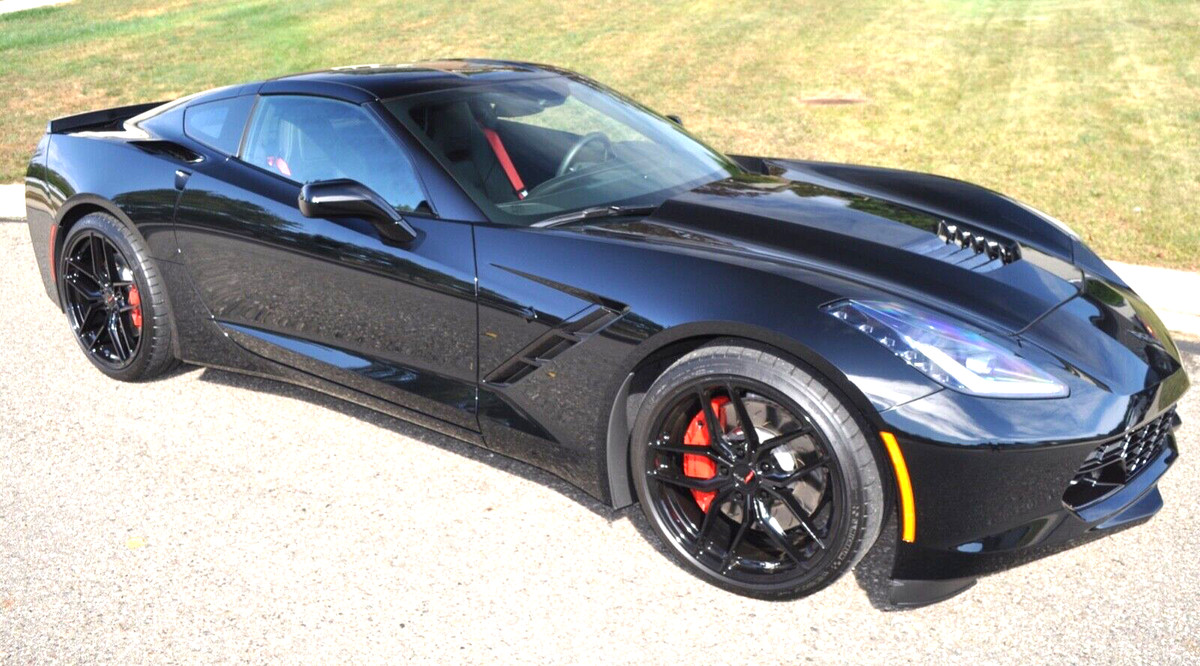 C7 Stingray Black
