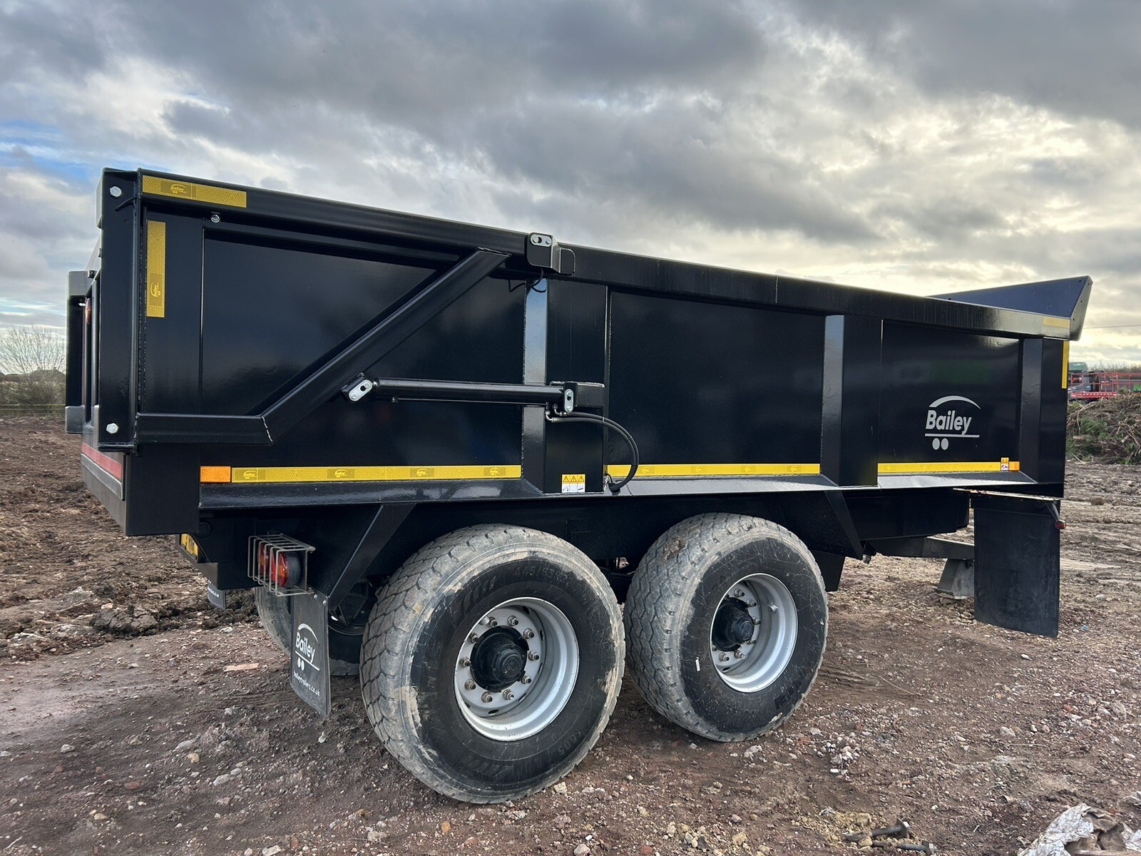 Bailey CT17 Dump Trailer | eBay UK