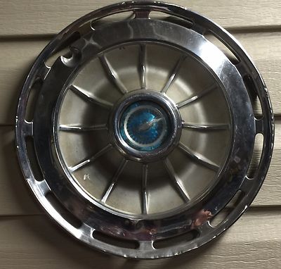 1960'S PONTIAC HUBCAP ORIGINAL GOOD SHAPE | eBay