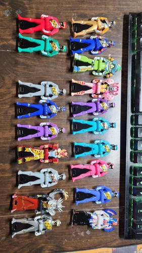 Bandai Power Rangers Key Gokaiger Kyoryuger Dino Charge Both Sets | eBay