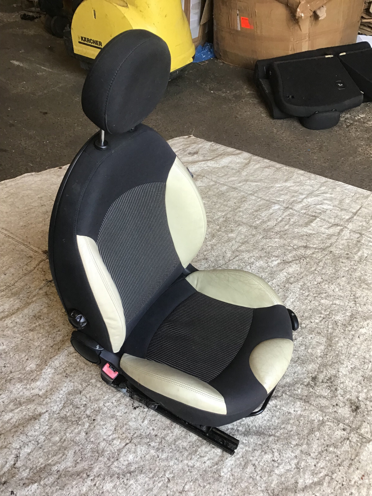 BMW Mini Cooper S R56 2006-2013 FULL SET Black & Cream Half Leather ...