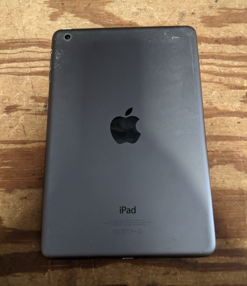Apple iPad Mini (A1432) 16GB - Black - Wifi Only - READ BELOW!!! | eBay