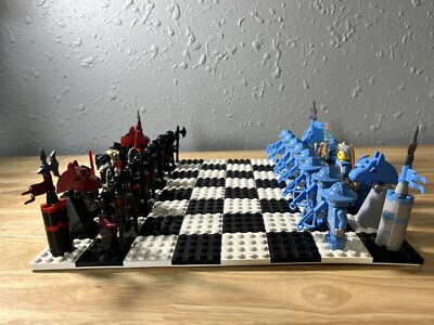 LEGO Knights Kingdom Chess Set (4277678) RARE Almost Complete (Missing ...