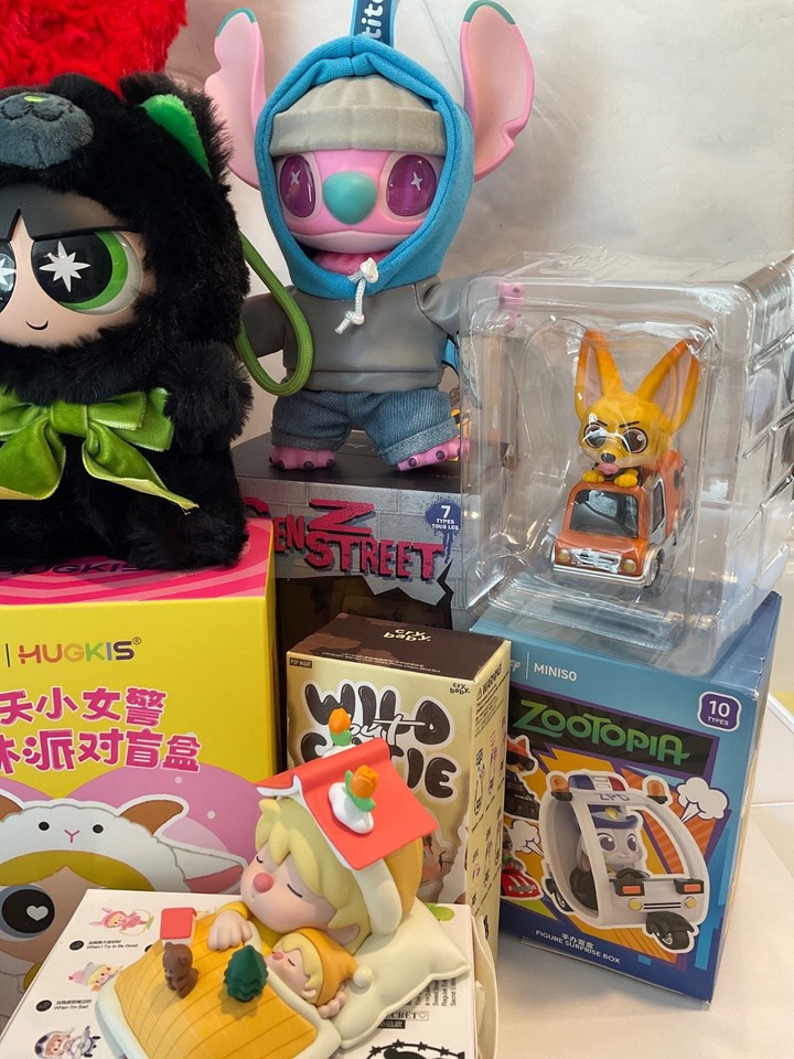 Pop Mart Labubu Baby Three Zootopia Barbie Stitch Hugkis & More Lof of ...