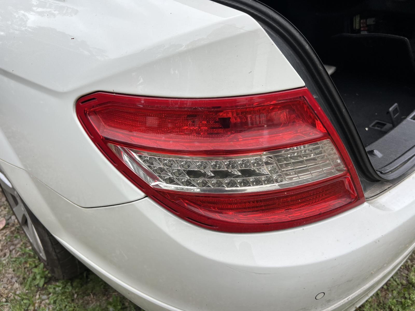 MERCEDES C CLASS W204, SEDAN, CLASSIC/ELEGANCE, NON LED, NON TINTED ...