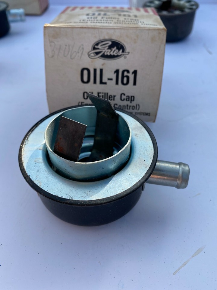 BUICK CADILLAC CHEVROLET GATES OIL CAP OIL-161 31066 t273 | eBay