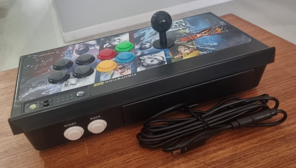 Street Fighter x Tekken Fight Stick Pro Xbox 360 Collector's Edition ...