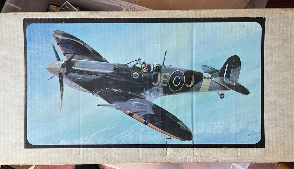 VINTAGE PICA SPITFIRE RC MODEL AIRPLANE KIT; GIANT 1/5 SCALE! NEW OLD ...
