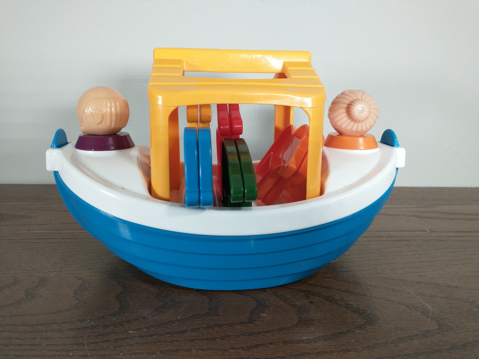 Vintage Tupperware Tupper Toys Boat Animals Water Play Toy Noahs Ark ...