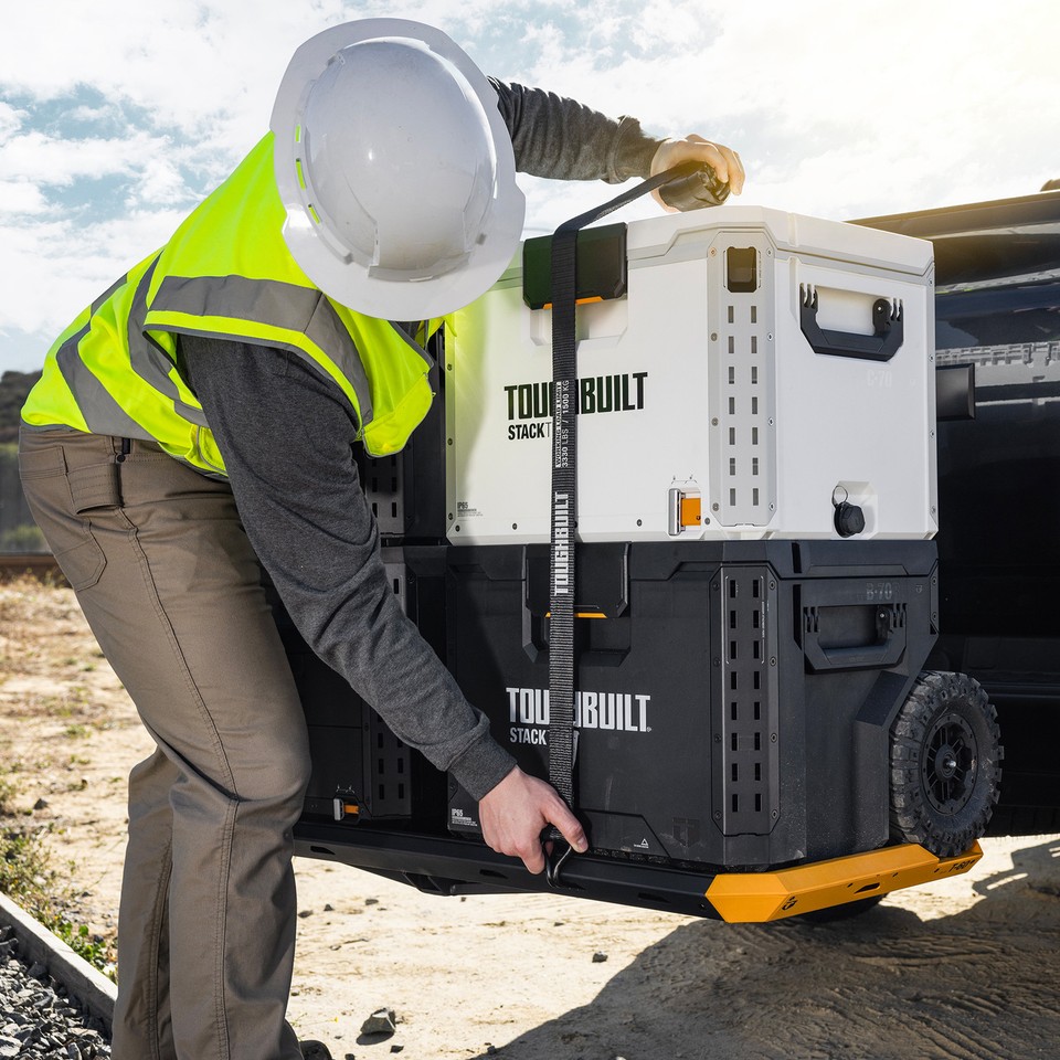 ToughBuilt StackTech XL Cooler, Stackable 38 Quart Hard Shell Ice Chest ...