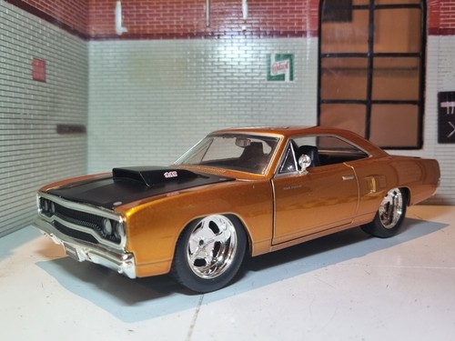 Fast And Furious Dom’s Plymouth Road Runner Tokyo Drift 1970 1:24 BNIB ...
