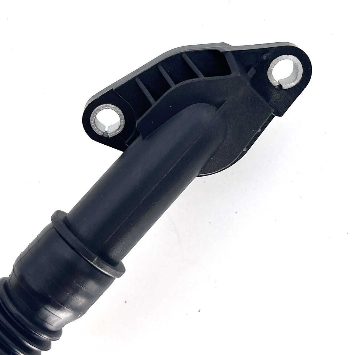 For BMW X5 X6 550i 650i 750i Alpina B7 Right Crankcase Vent Hose ...