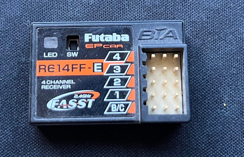 Futaba R614FF-E 2.4GHz 4CH FASST Receiver 4PK 4PKS Super R Used | eBay