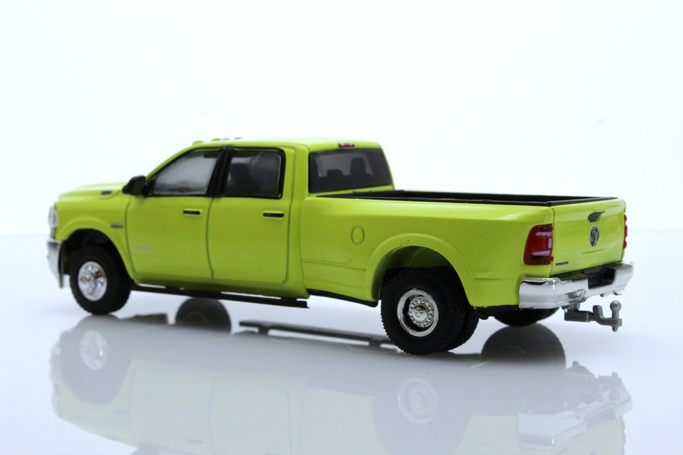 2019 Dodge Ram 3500 Dually Bighorn Truck 1:64 Scale Diecast Model ...