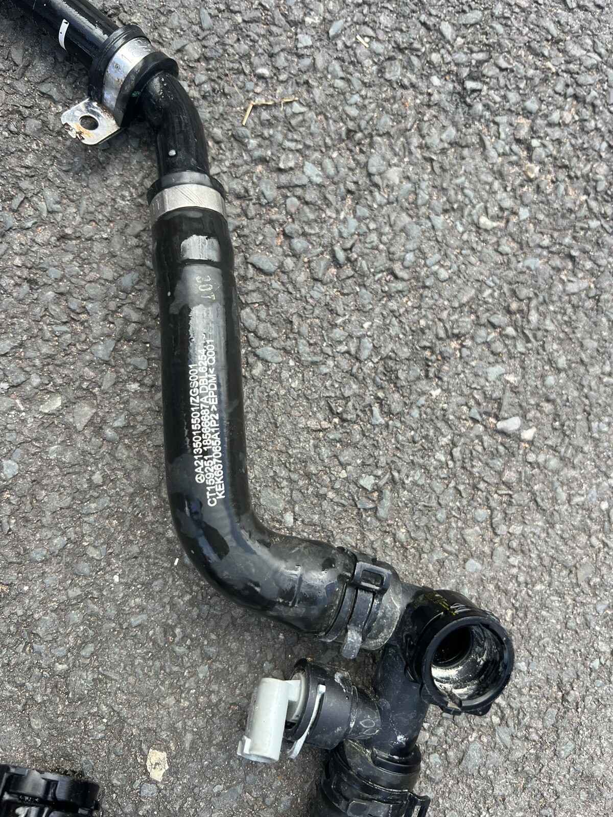 Mercedes E Class Water Pipe W213 Auxiliary Pump A0005002686 Complete ...