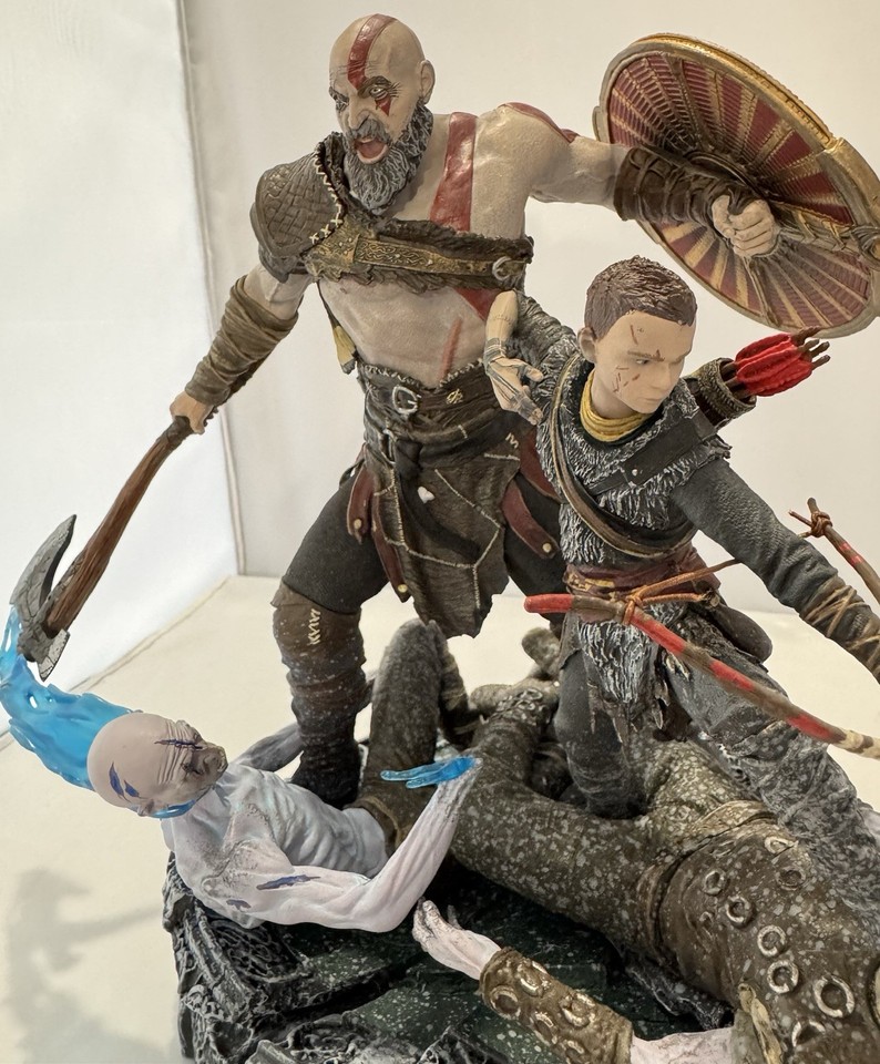 God of War Stone Mason's Collector's Edition (Statue Only) Kratos and ...