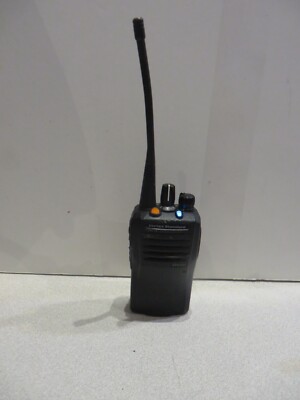 VX Standard EVX-531-G7-5 UHF 450-470 MHz 5W Two Way Radio W/Batt | eBay