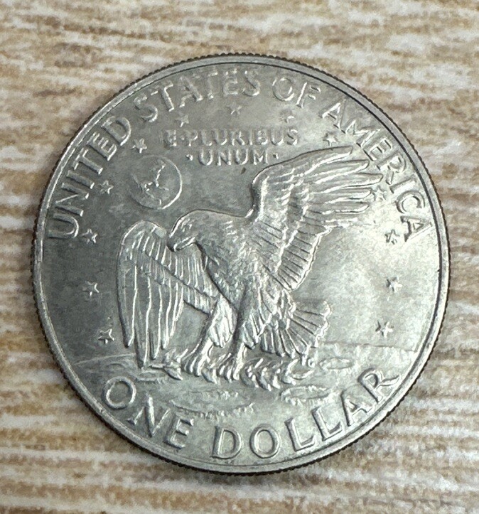 Vintage 1972 One Dollar Liberty Eisenhower Coin Flying Eagle Rare ...
