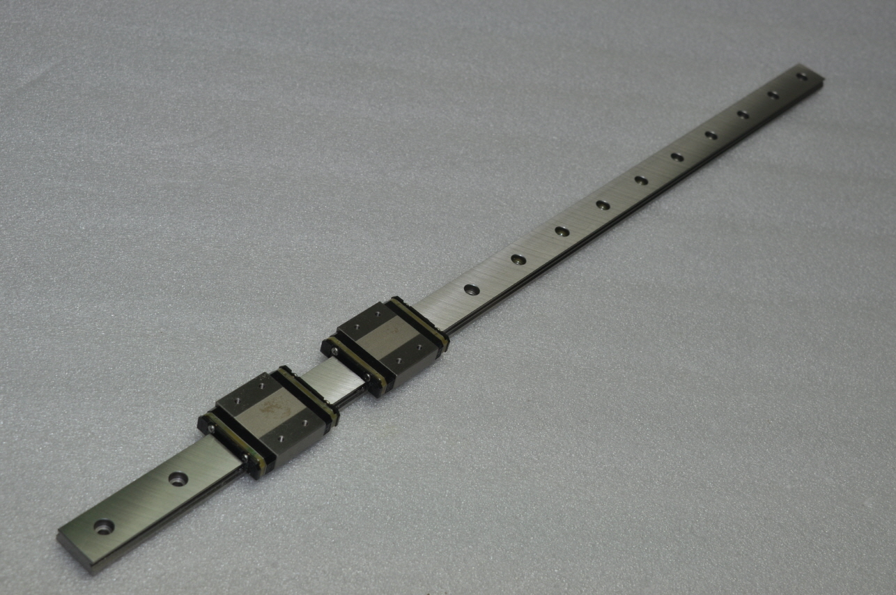 NSK Linear Bearing LM GUIDE LE12AR 630mm 1Rail 2Blocks THK IKO CNC ...