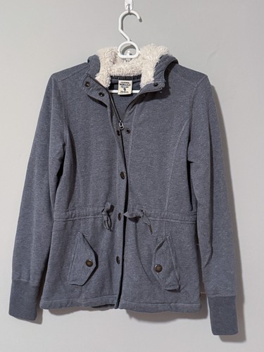 Soft Grey Zip-Up Hoodie – Faux Fur Hood Detail, Slim Fit Design, Size ...