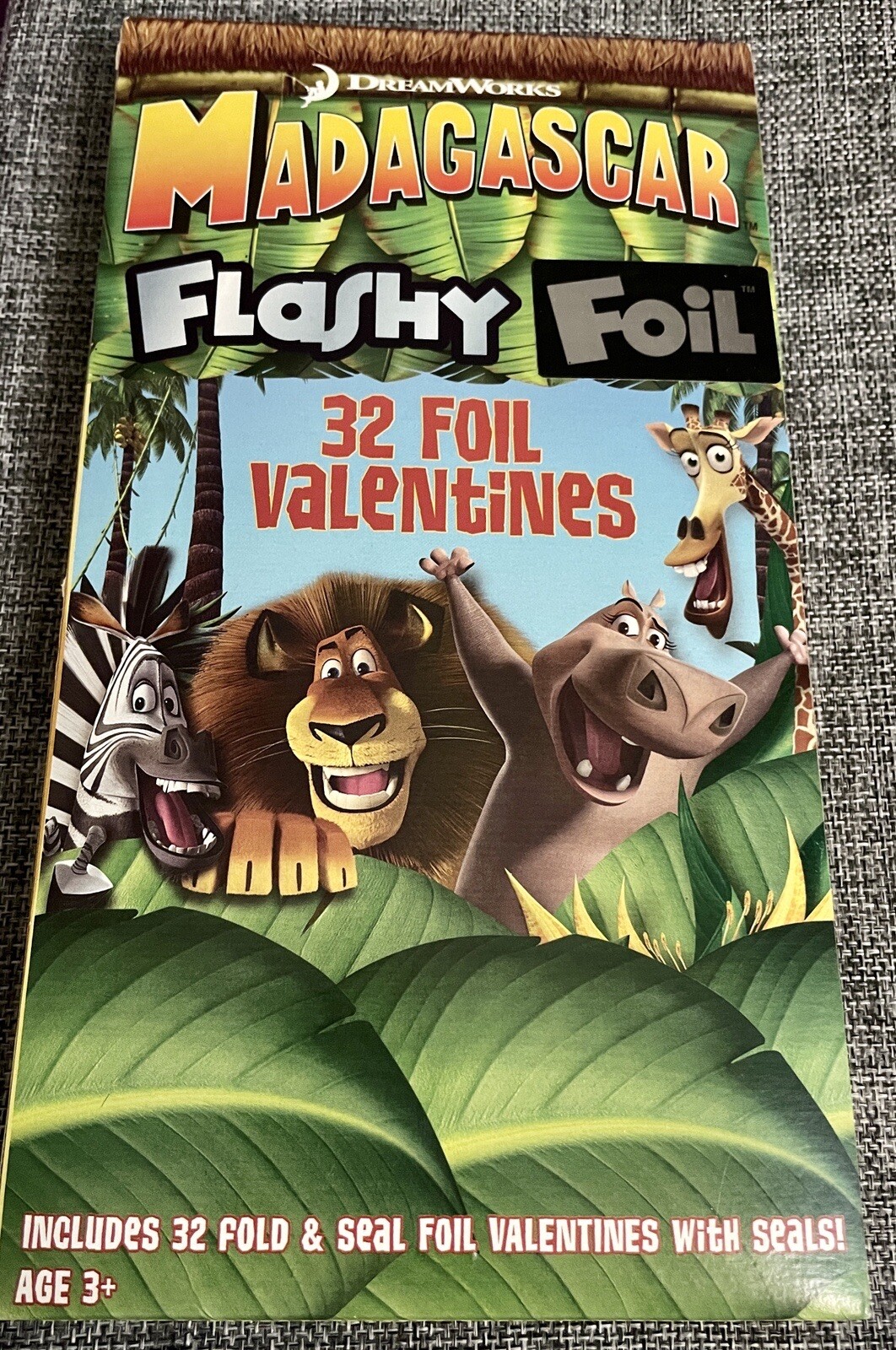 Dreamworks MADAGASCAR Valentine Cards 32 Fold & Seal Flashy Foil W ...