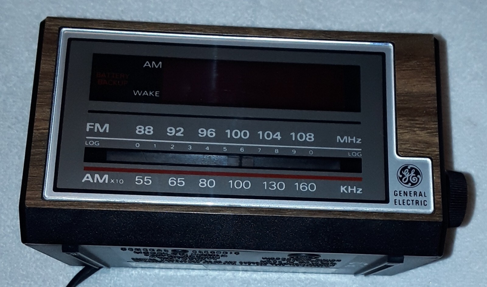 Vintage General Electric Digital AM FM Radio Alarm Clock Model 7-4601A ...