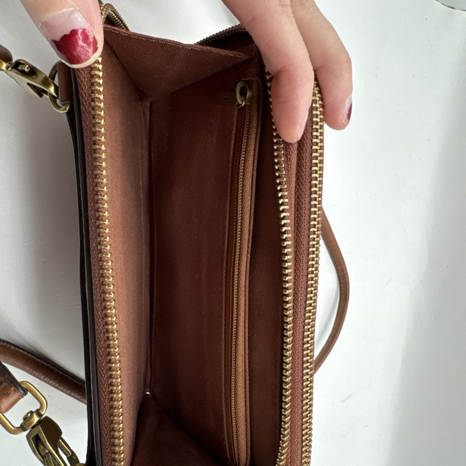 Fossil Emery Brown Leather Convertible Crossbody Wallet Removable Strap ...