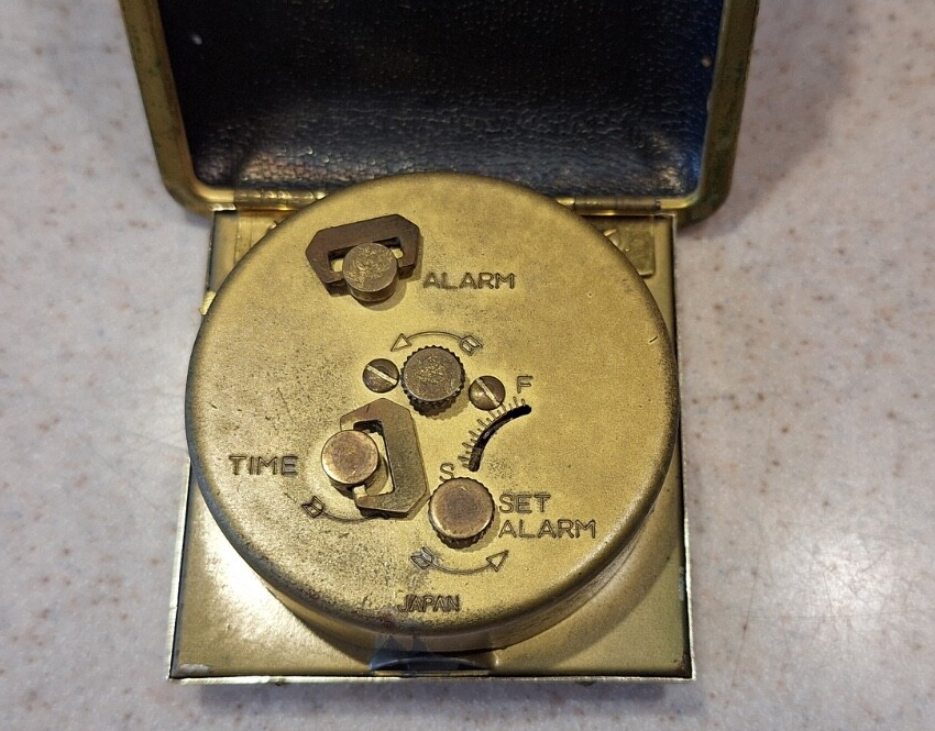 Vtg Elgin Travel Alarm Clock Black Clamshell Wind-Up tested. Japan | eBay