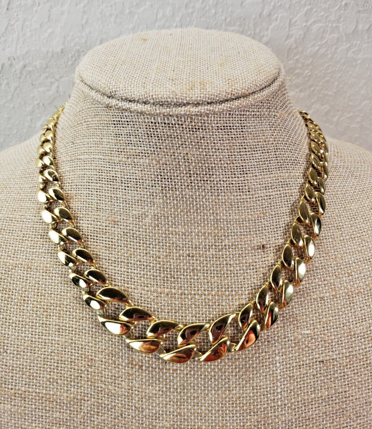 Vintage Monet Graduated Curb Link Chain Necklace - Gem