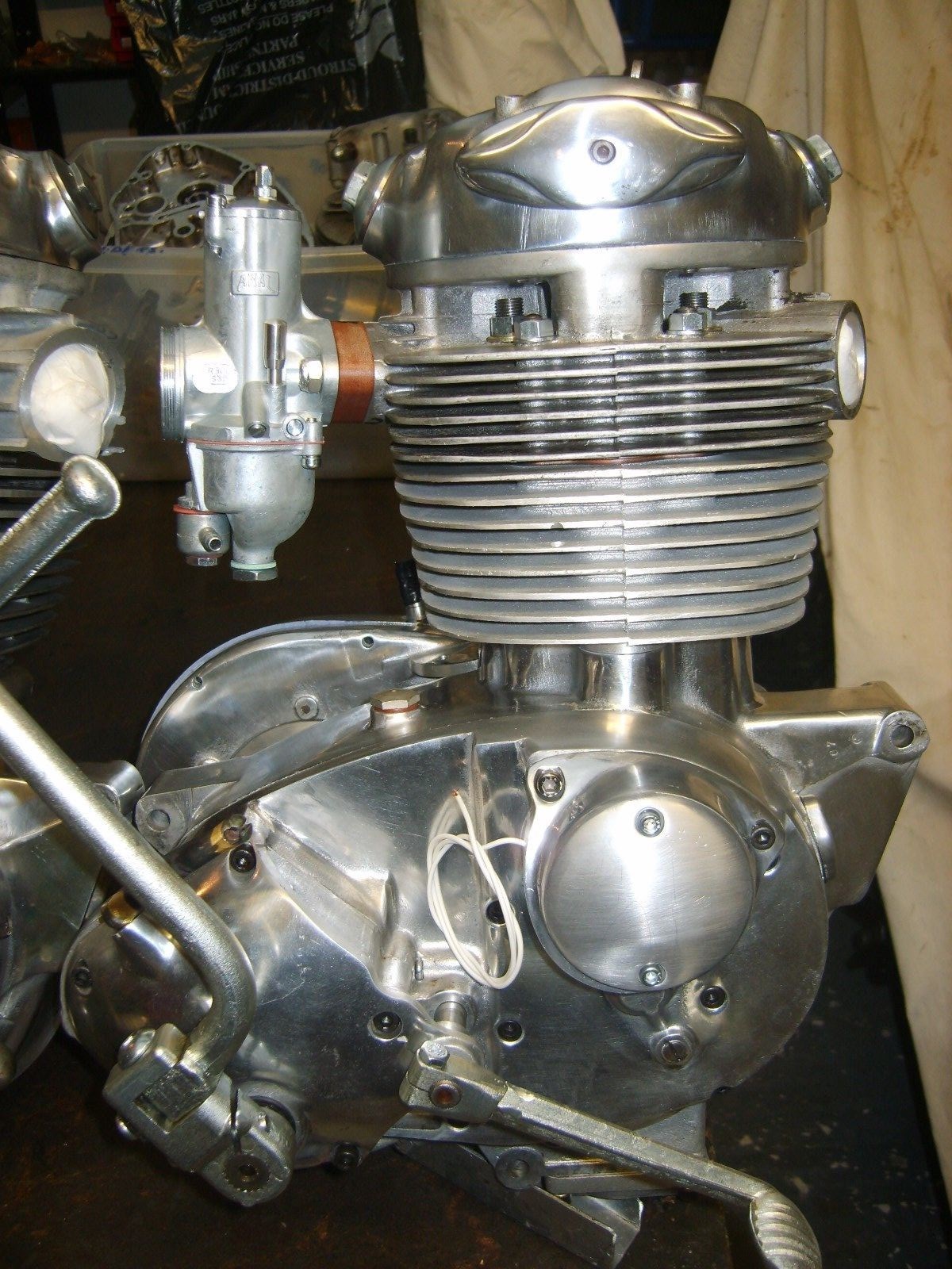 BSA engine rebuilds motorcross, grasstrack, road +parts for B50-B44-B40 ...
