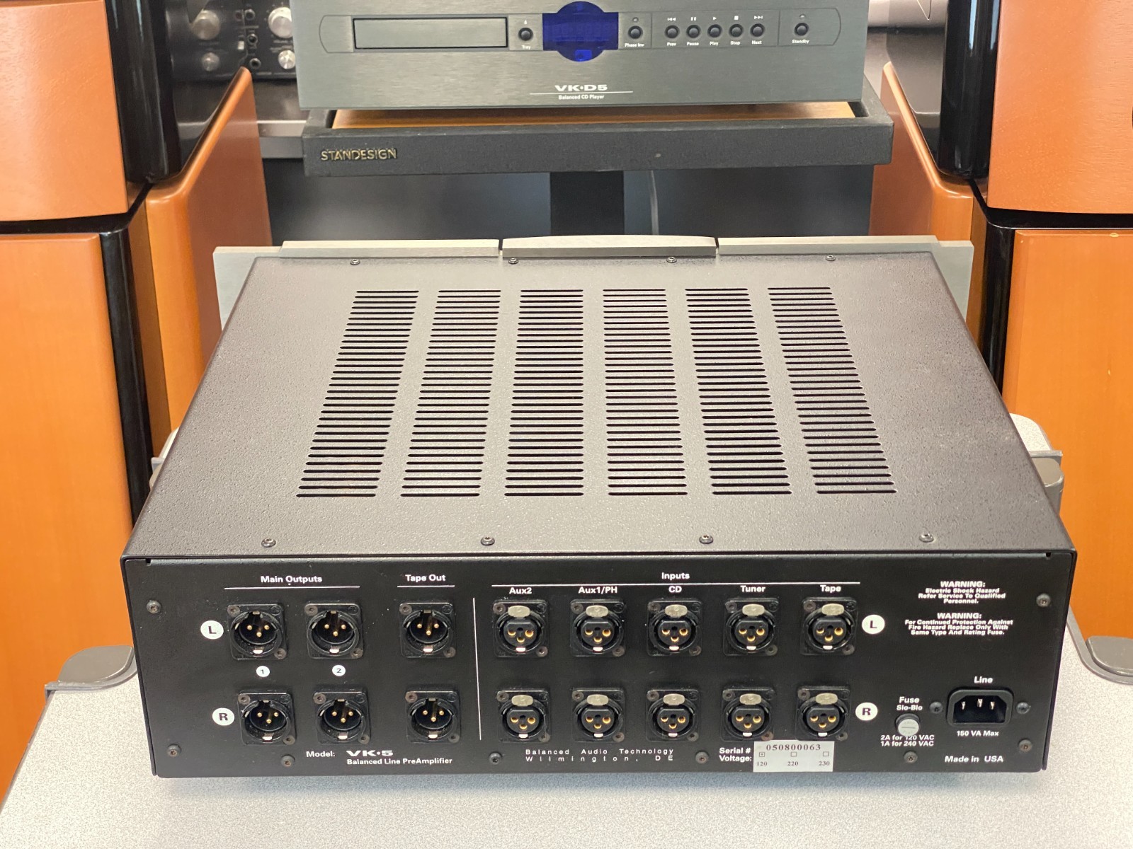 Balanced Audio Technology (BAT) VK-50SE Tube Preamplifier XLR in ...