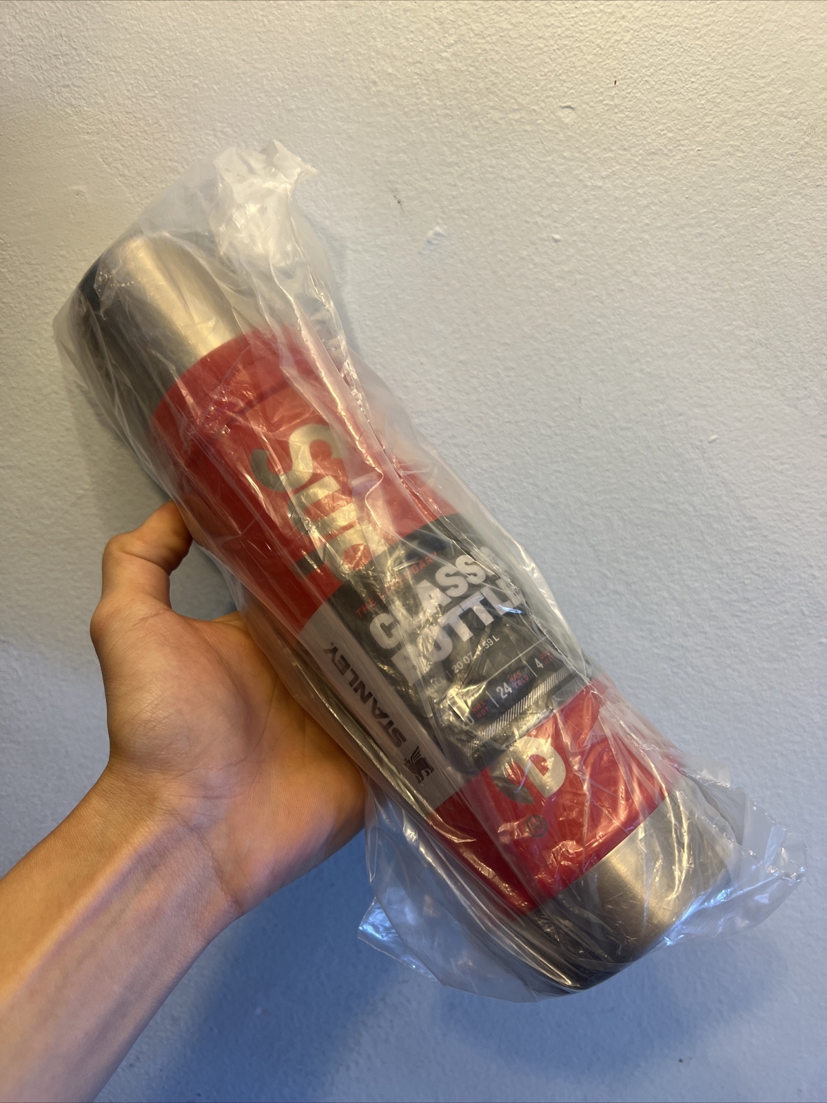 Supreme Stanley 20 oz. Vacuum Insulated Bottle Red Thermos FW19 BOGO ...