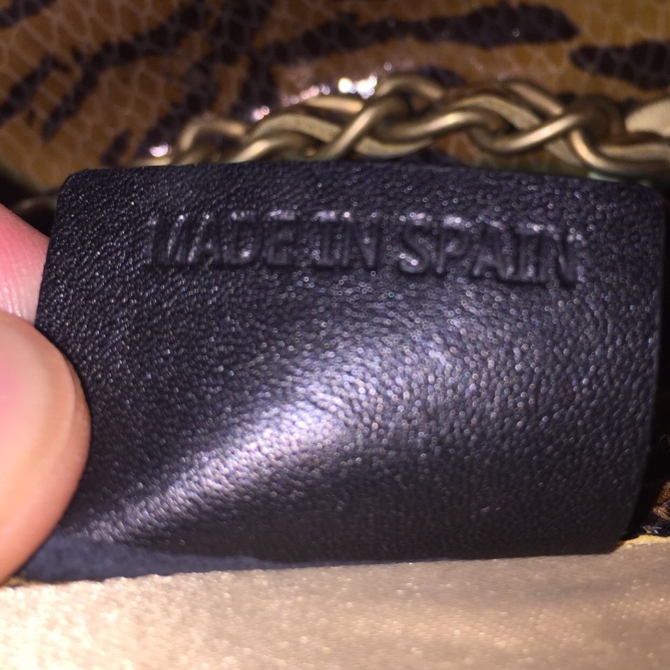 pre-loved authentic STUART WEITZMAN COLLECTION glazed python EVENING ...