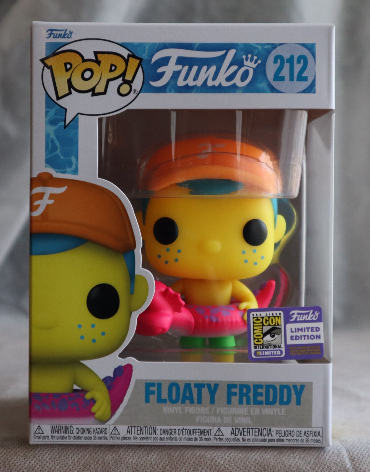 Funko Pop 212 Floaty Freddy Funko Neon 2023 SDCC Exclusive Official ...