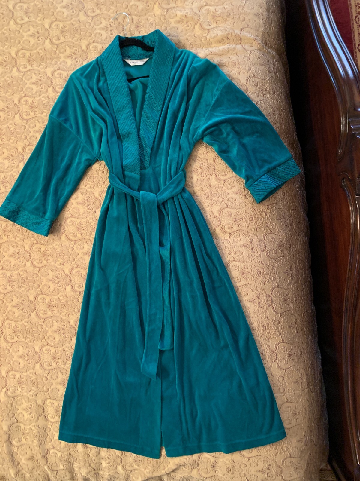 Diamond Tea Plush Velour Robe Peach Size M/L See Measurements No ...