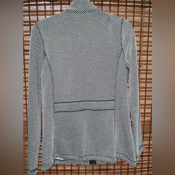 T by Talbots Women's Striped Zip Up Jacket Blue White Size Medium | eBay