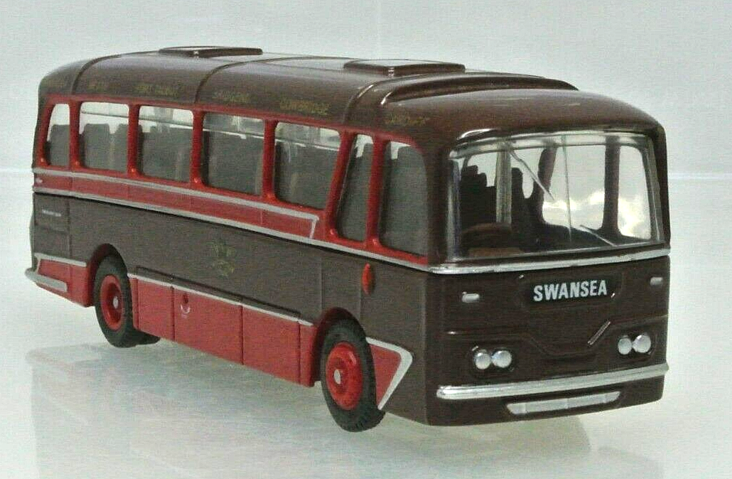 EFE+Cavalier+Coach+Neath+and+Cardiff+12105+OO+Gauge+1+76 for sale ...